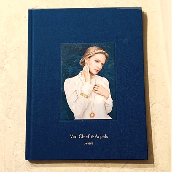 Van Cleef & Arpels | Accents | Van Cleef Arpels Perle 22 Collection ...